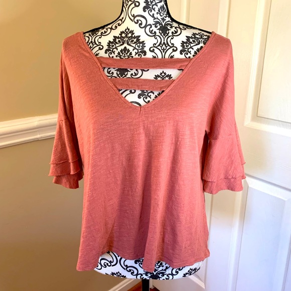 Nu Label | Tops | Nulabel Womens Shirt With Neck Cut Outs | Poshmark